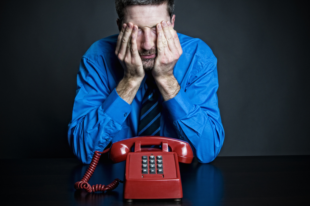 7 Reasons To Pick Up The Phone - The Geeky Leader